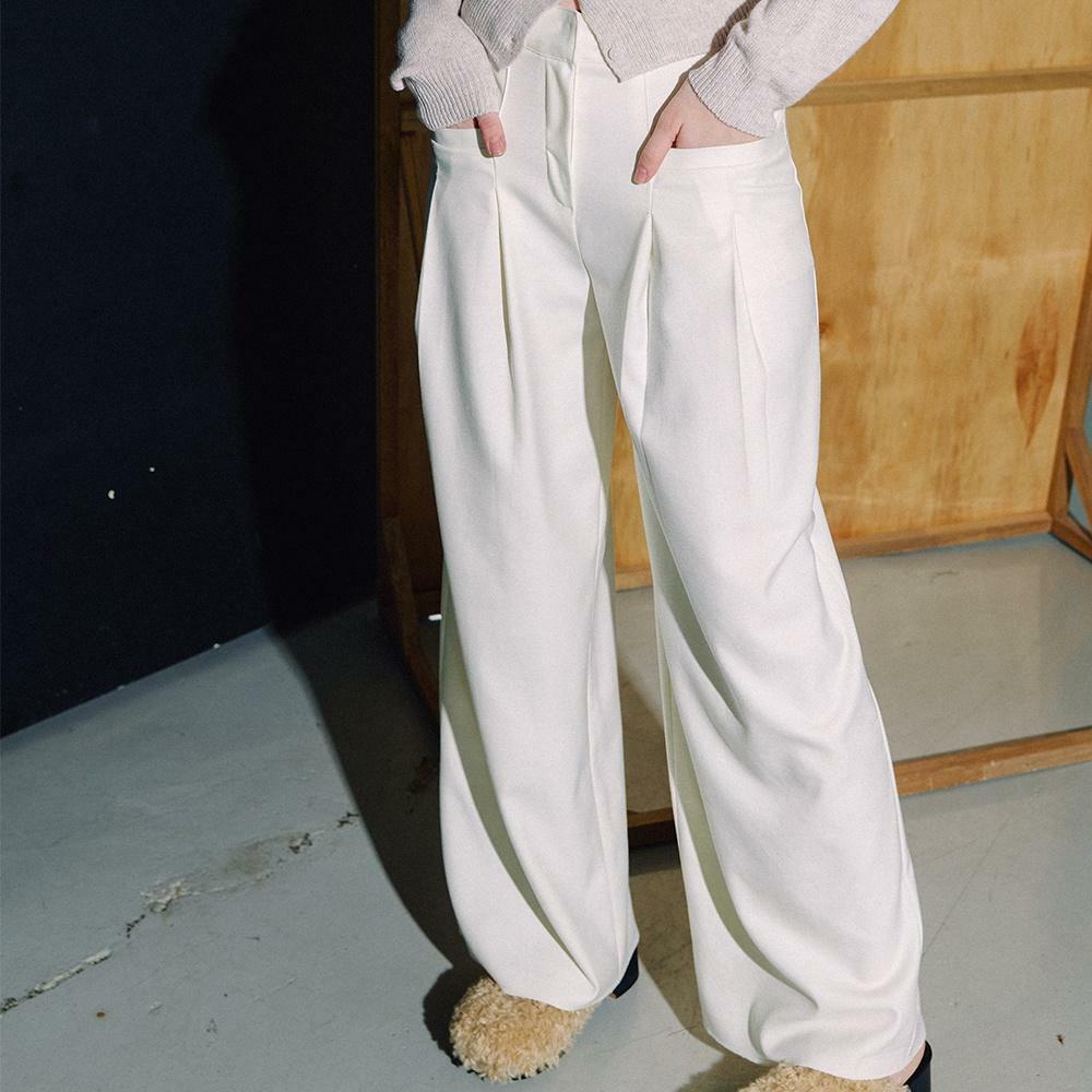 Pintuck Wide Pocket point Wool slacks Cream - 하고