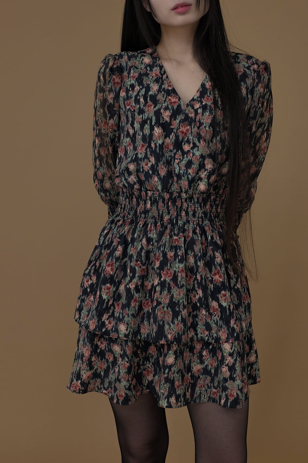 Charming v-neck chiffon ops (Black) - HAGO(하고)