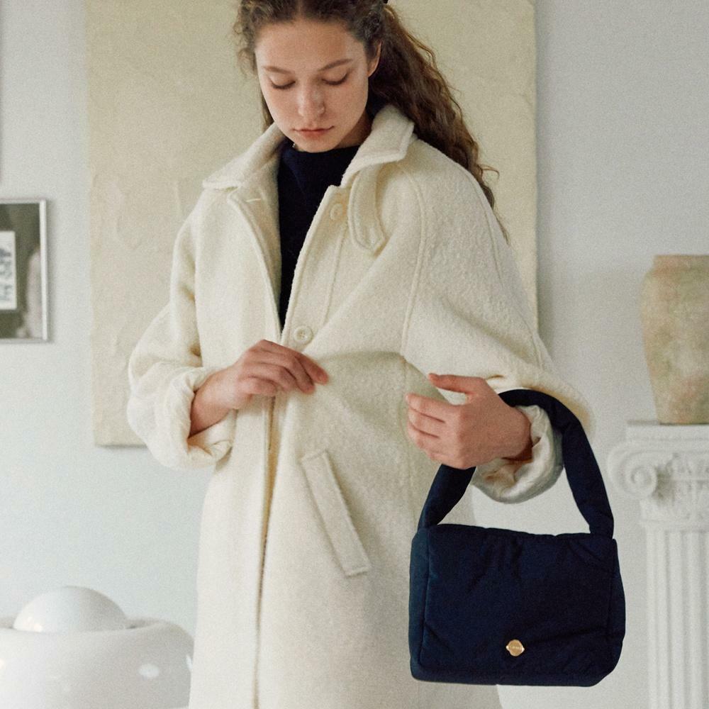 T Cloud Padding Bag_Black - HAGO(하고)