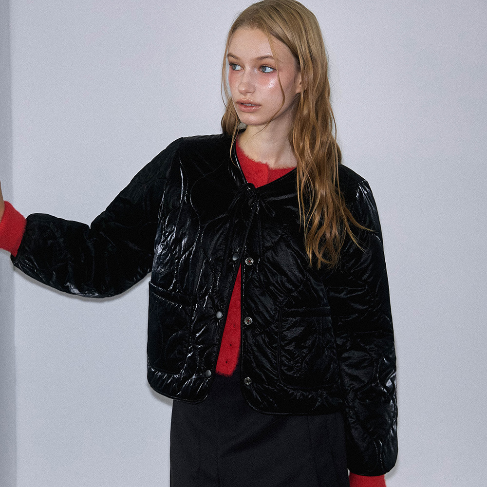 Ribbon Glossy Padding [Black] - HAGO(하고)