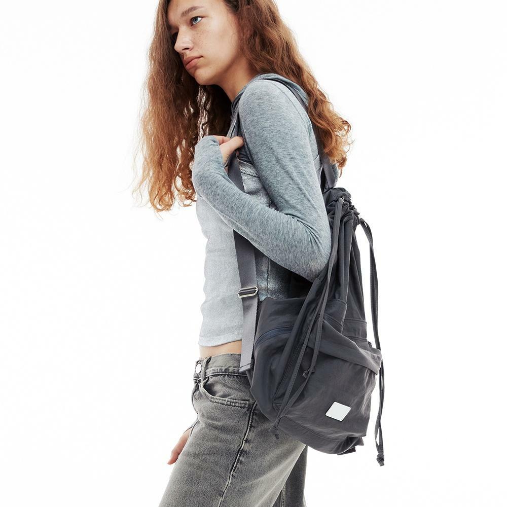 DRAWSTRING BACKPACK - GREY - HAGO(하고)