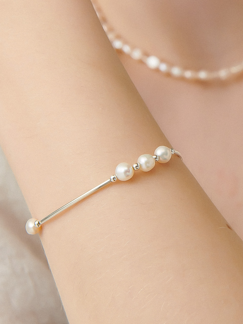 Bubbly Fresh-water-pearl Silver Bracelet Ib302 [Silver] - HAGO(하고)