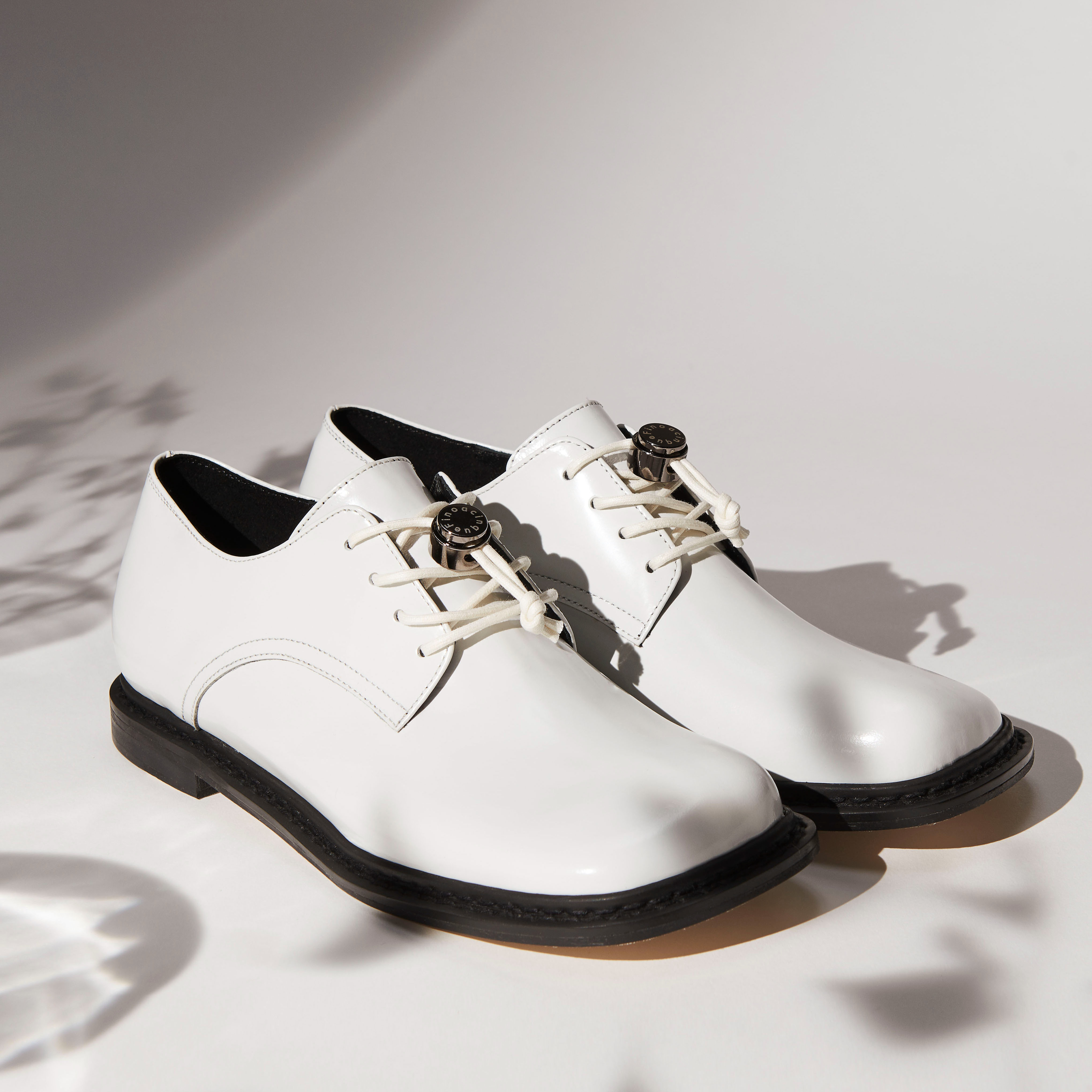 Zunnie strap derbyshoes_white - HAGO(하고)