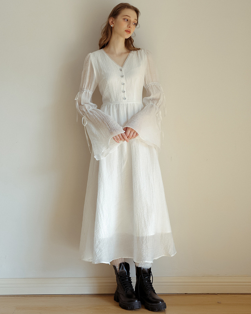 Cest_Princess trumpet sleeve dress - HAGO(하고)