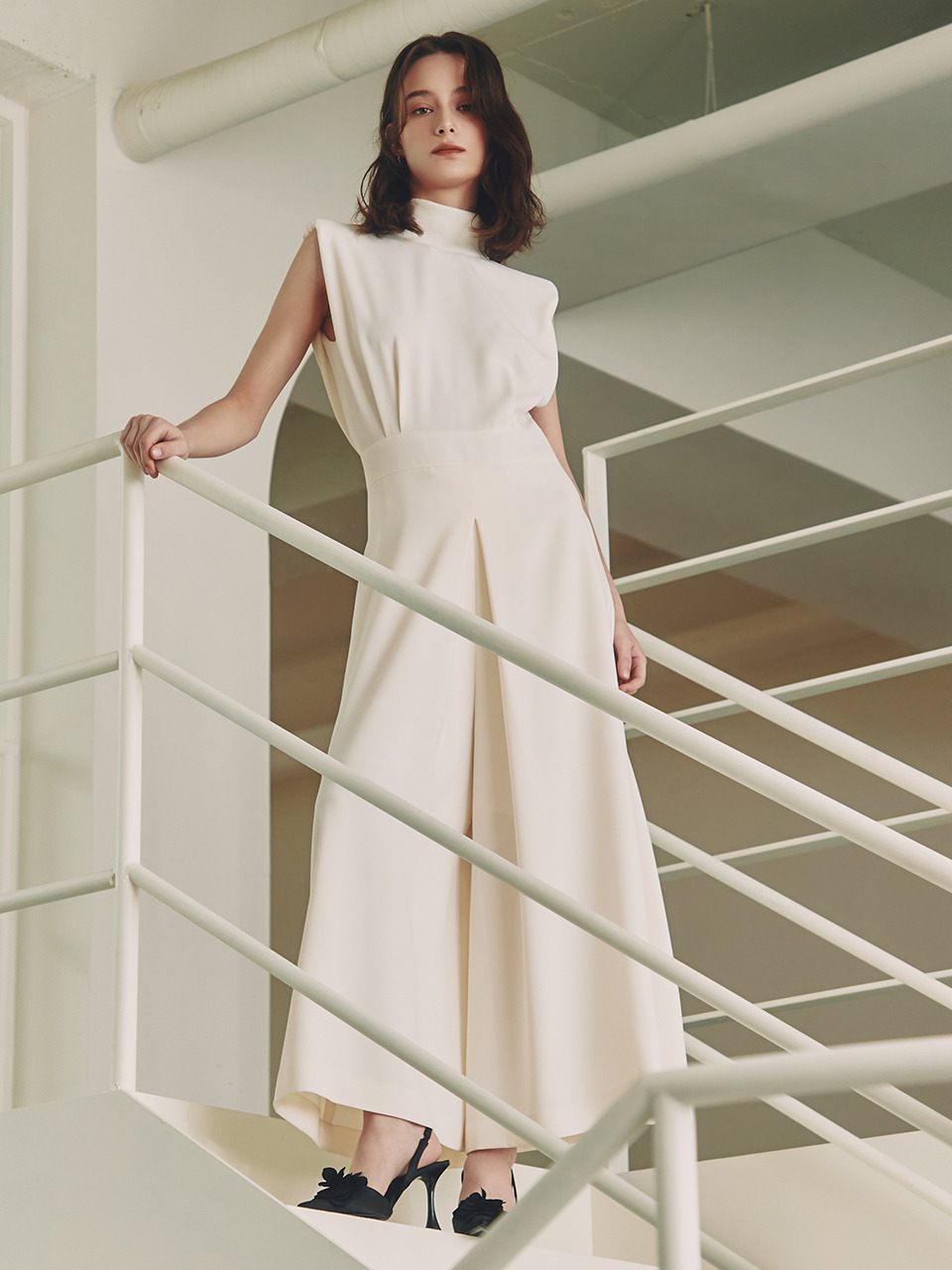 Xena / High Neck Jumpsuit (3color) - 하고(HAGO)