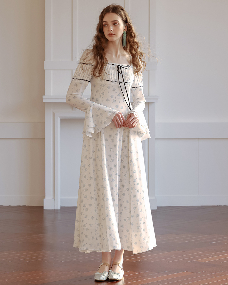 DD_Fresh floral flared cuffs dress - 하고