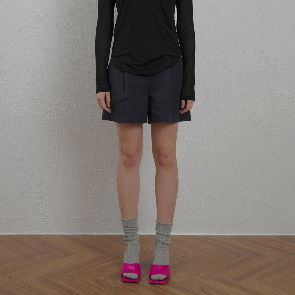 PINTUCK SHORT PANTS(NV) - HAGO(하고)