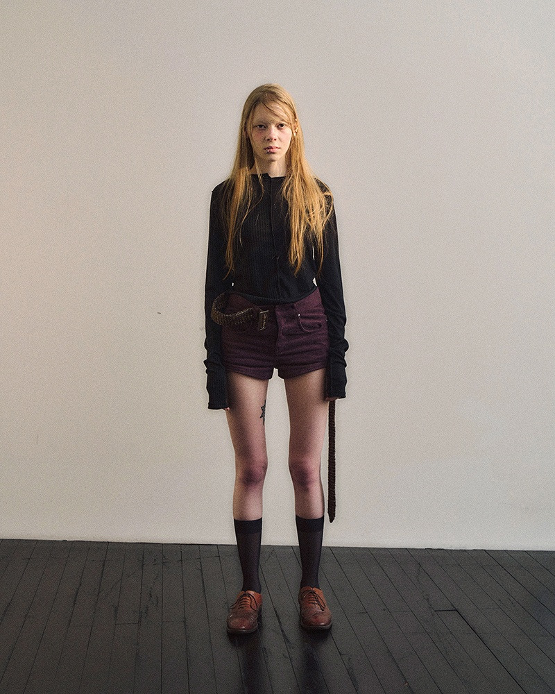 TWISTED BACKBONE ASYMMETRY TOP - HAGO(하고)