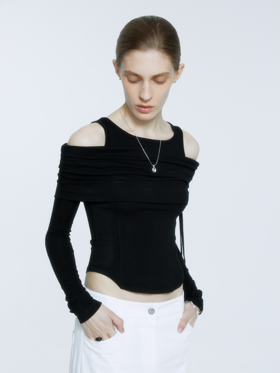 GALLIENI Draped Double-Layered Off-Shoulder Top_Black - HAGO(하고)