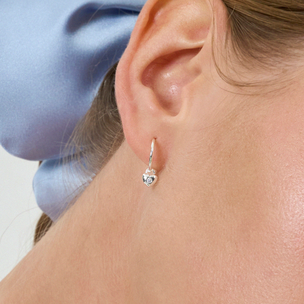 [SILVER 925] HEART C DROP EARRINGS AE2240001 - 하고(HAGO)