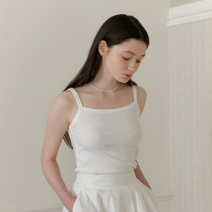 ESSENTIAL SLEEVELESS_WHITE - HAGO(하고)