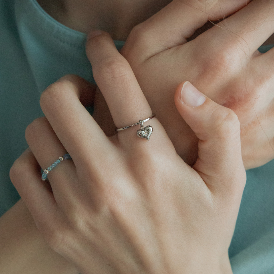 Mini cubic heart with surgical ring - HAGO(하고)