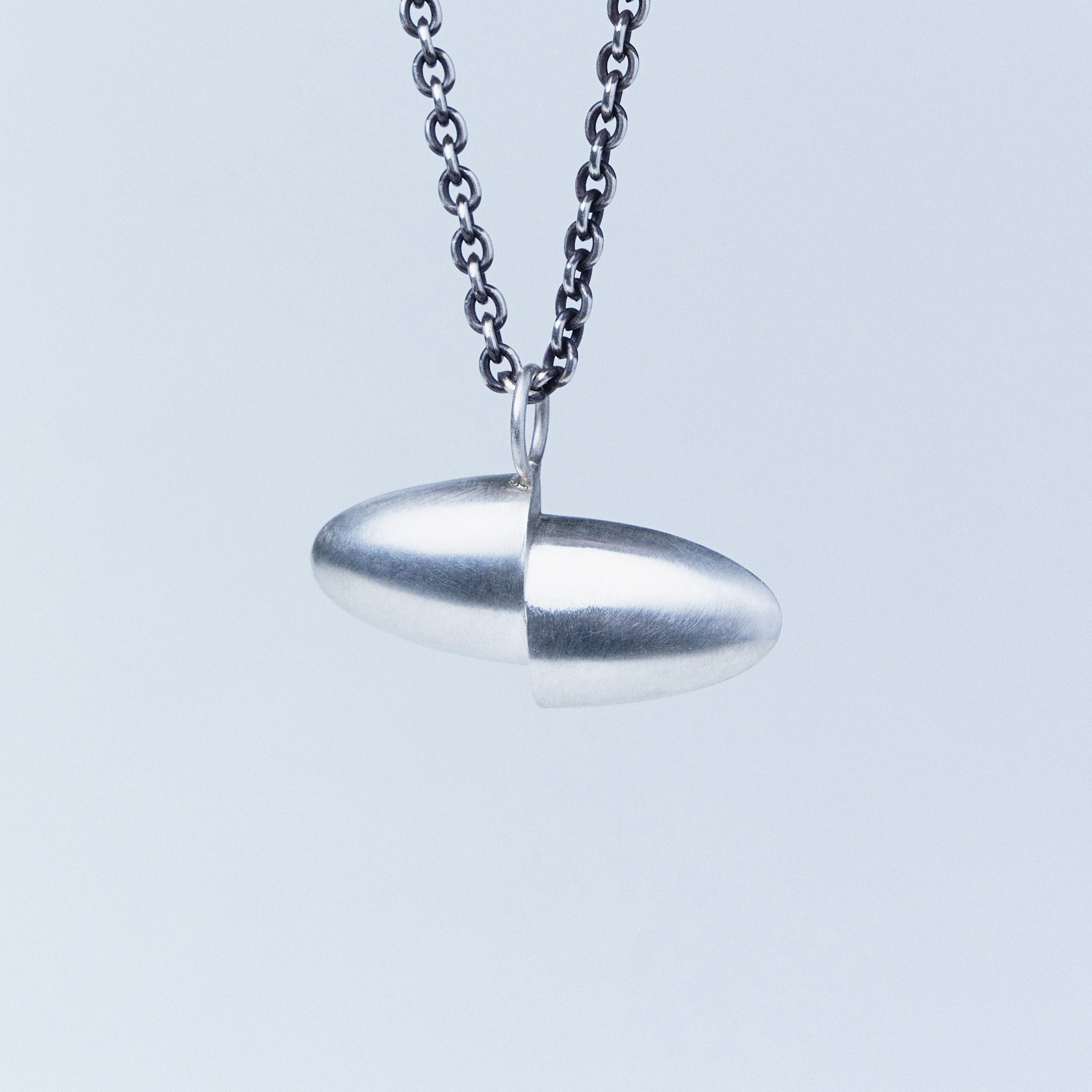 Void horizontal oval pendant - HAGO(하고)