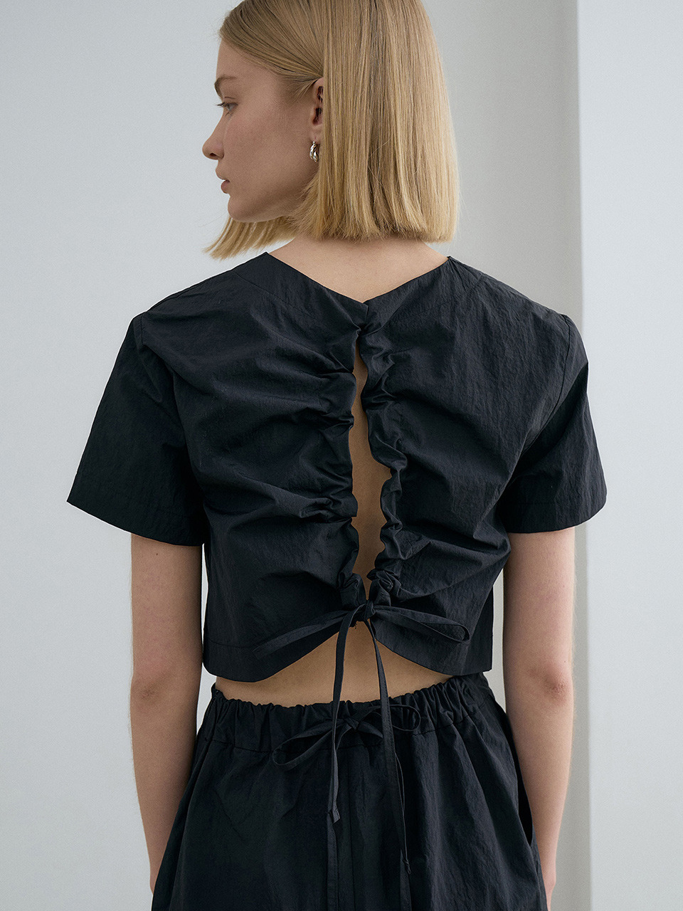 Back String Nylon Top - HAGO(하고)