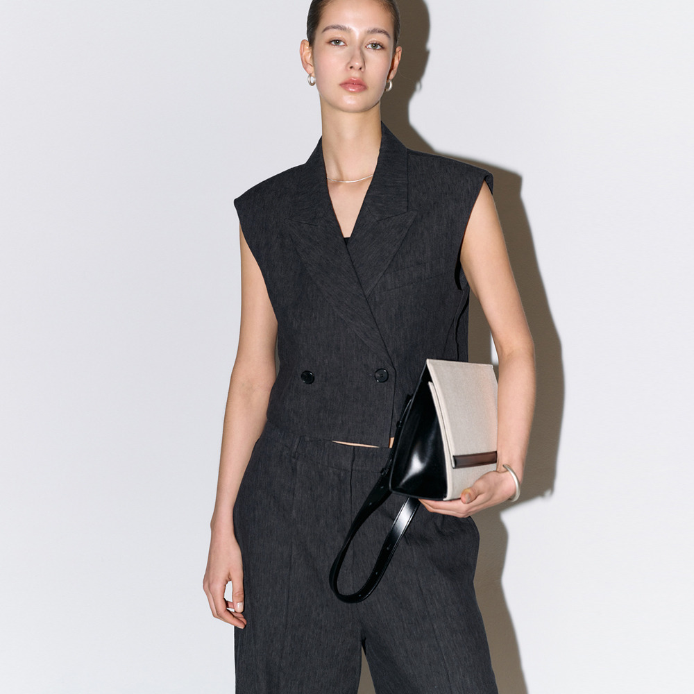 CALL SLEEVELESS JACKET - HAGO(하고)