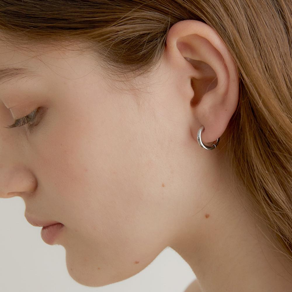 [특가~6.30]one touch bold ring earrings (E010_silver small) - 하고