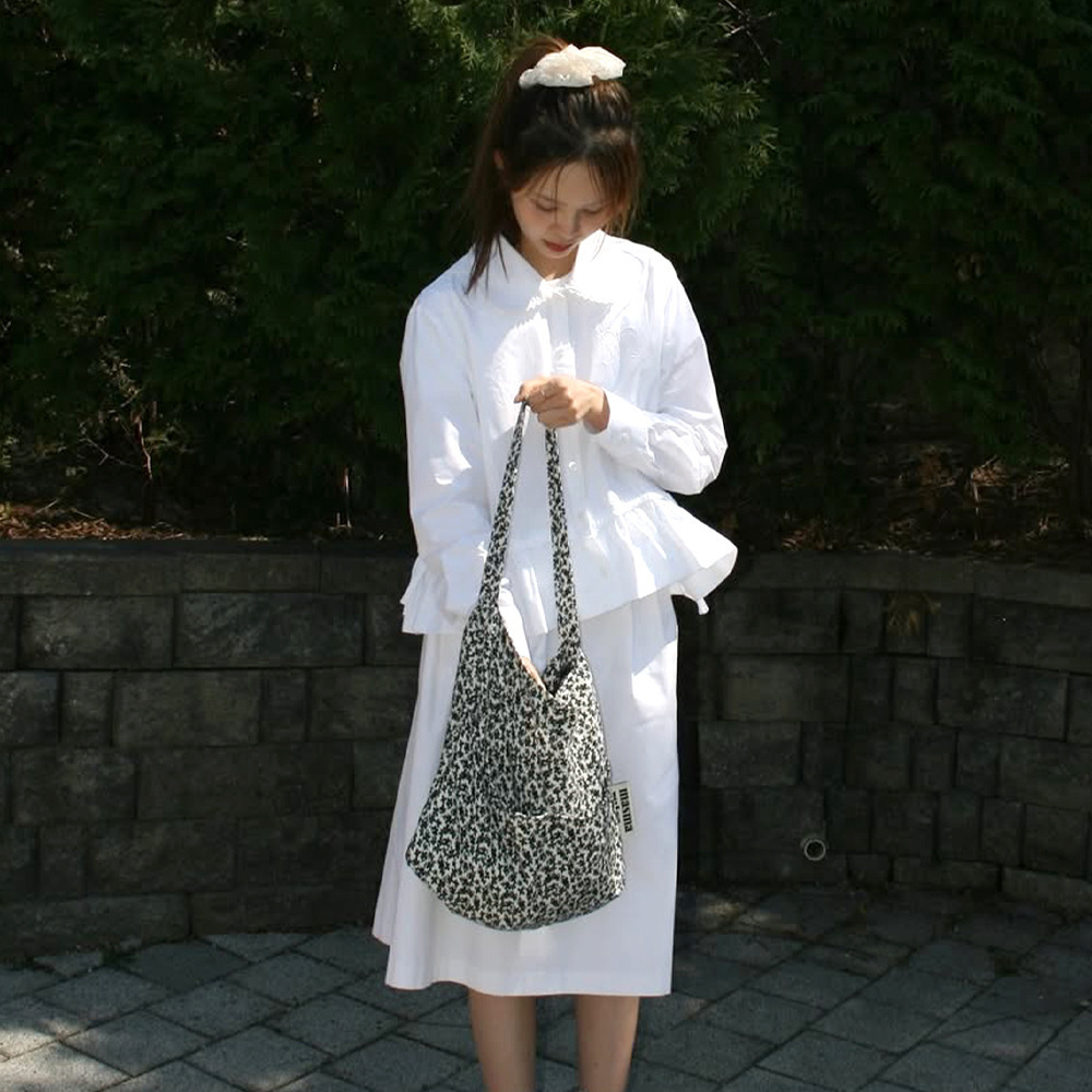Rabbit eco bag_black flower - HAGO(하고)