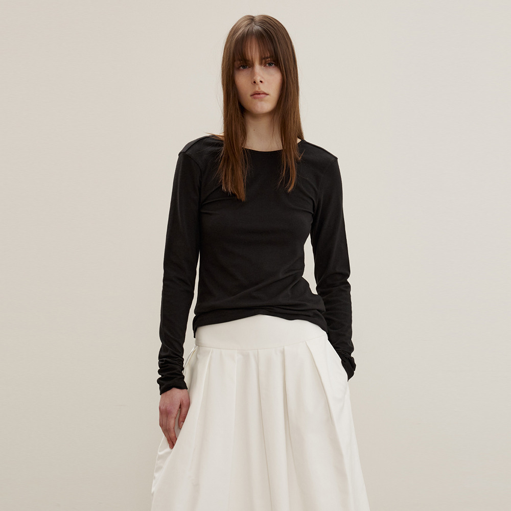 Scoop-back Top, Black - HAGO(하고)