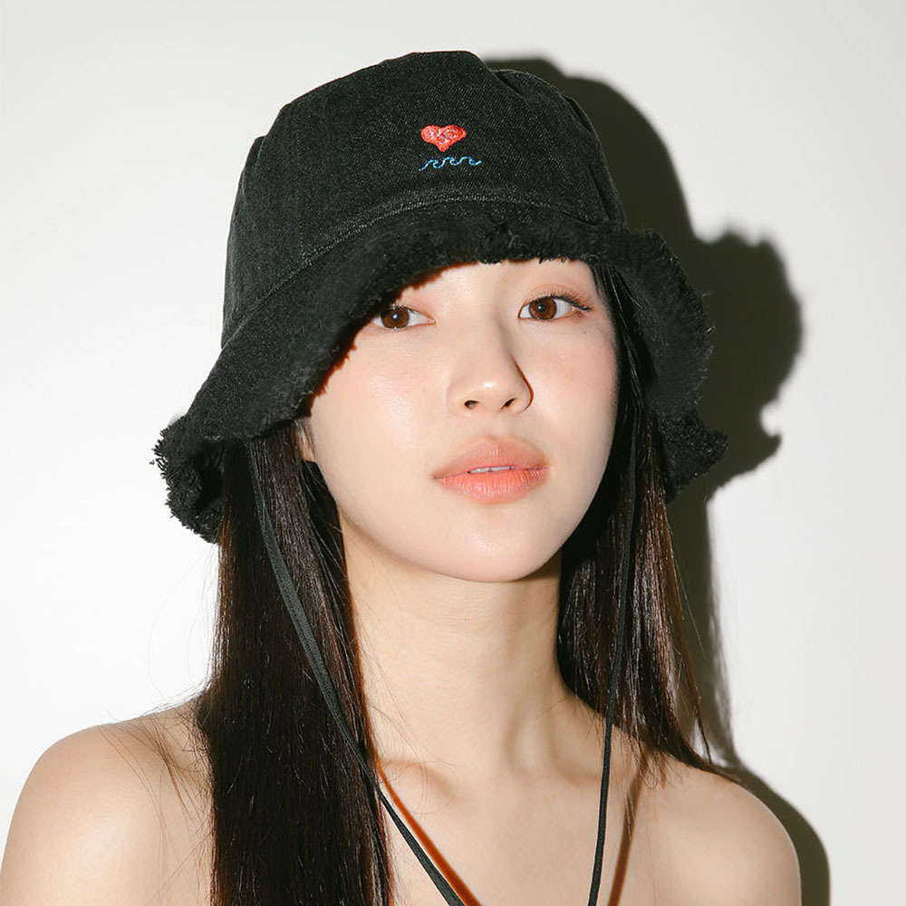 Hearts String Bucket-Hat (Black) - HAGO(하고)