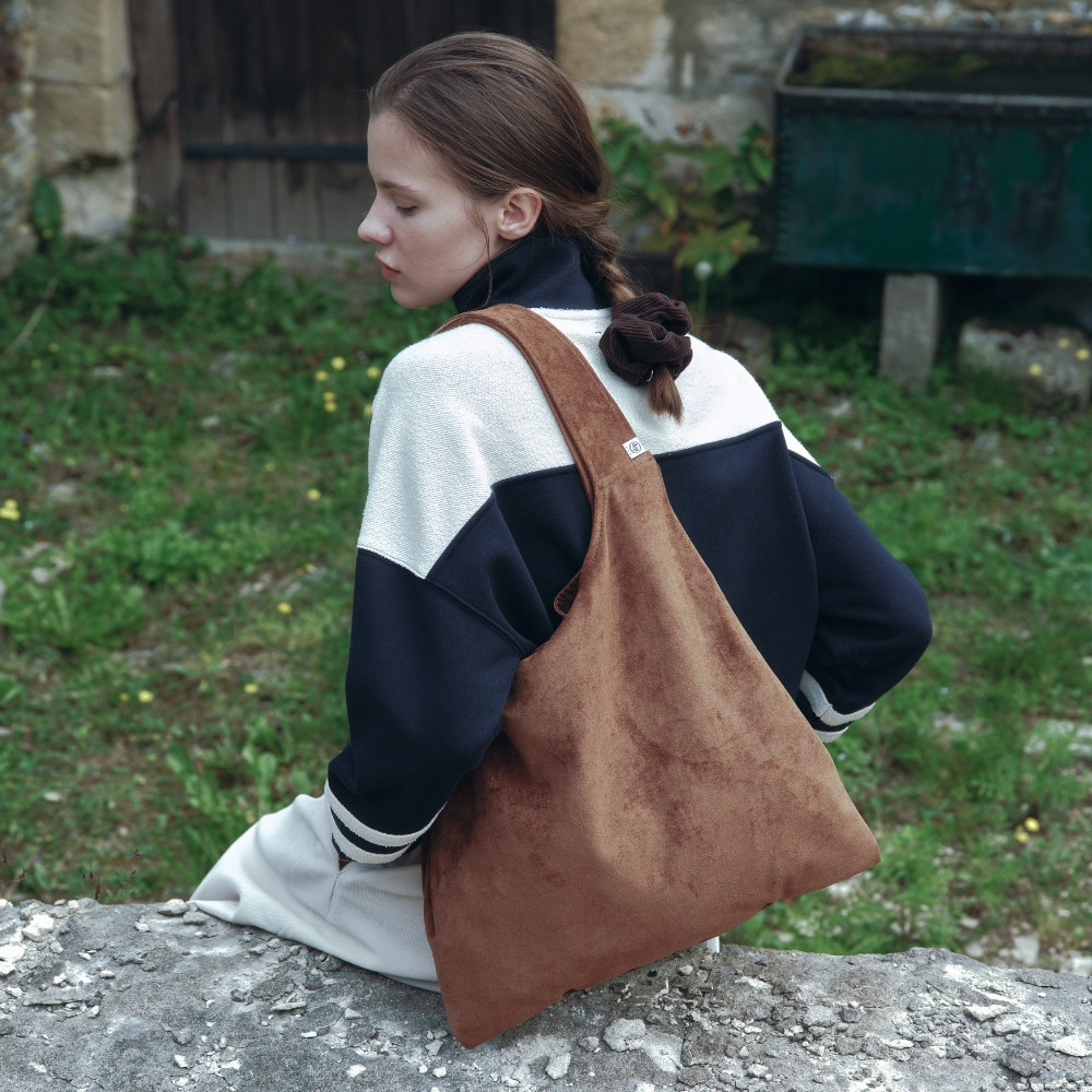 pera bag (suede) - brown - 하고(HAGO)