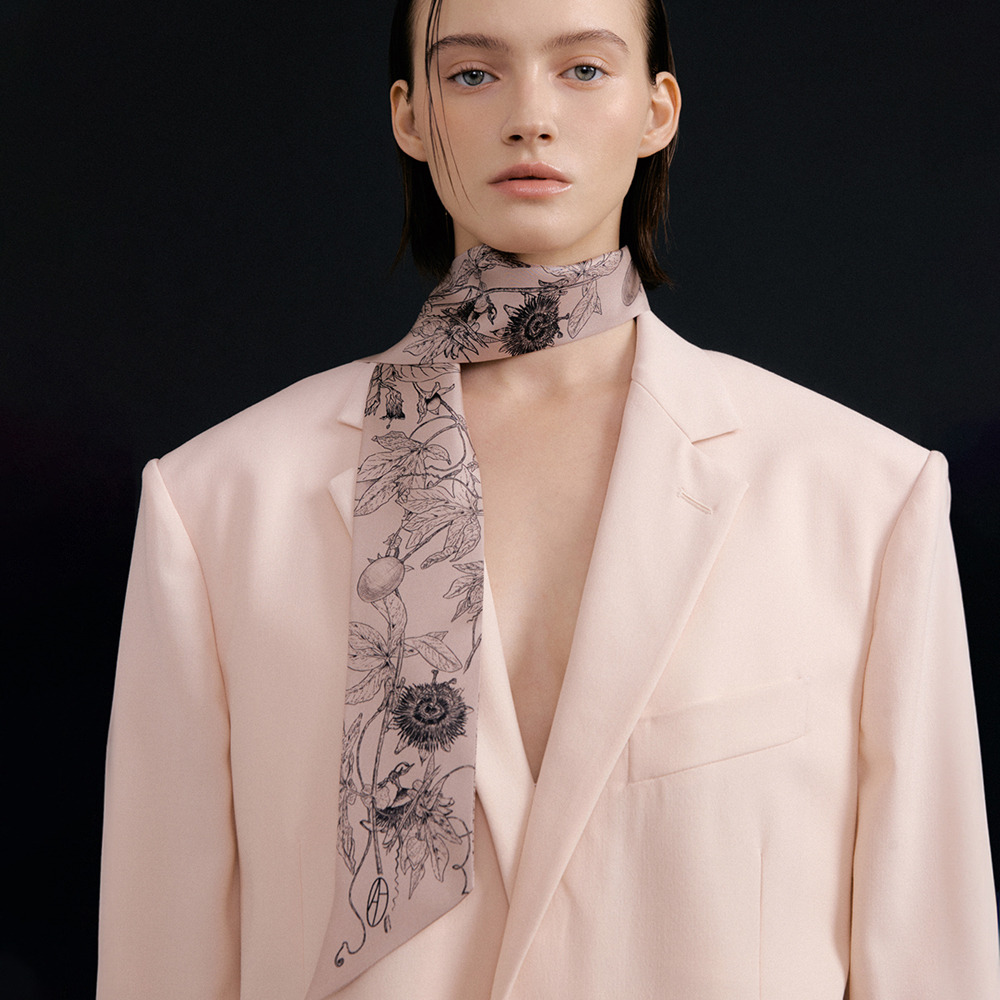 Botanic Garden Long Twilly Silk Scarf - Light Taupe - 하고(HAGO)