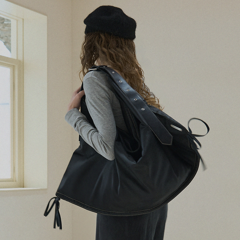 Drape maxi single string shoulder Black - HAGO(하고)