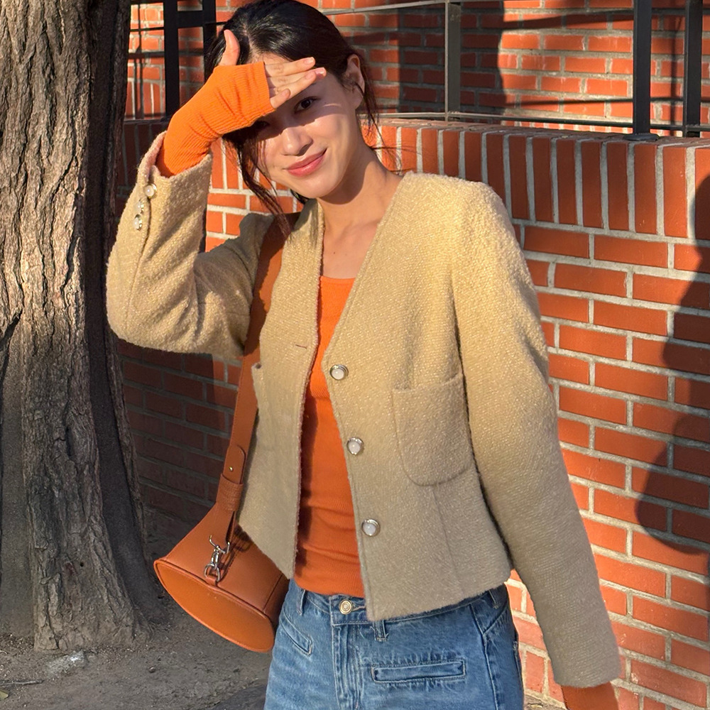 Collarless ourora tweed jacket_Beige - 하고(HAGO)