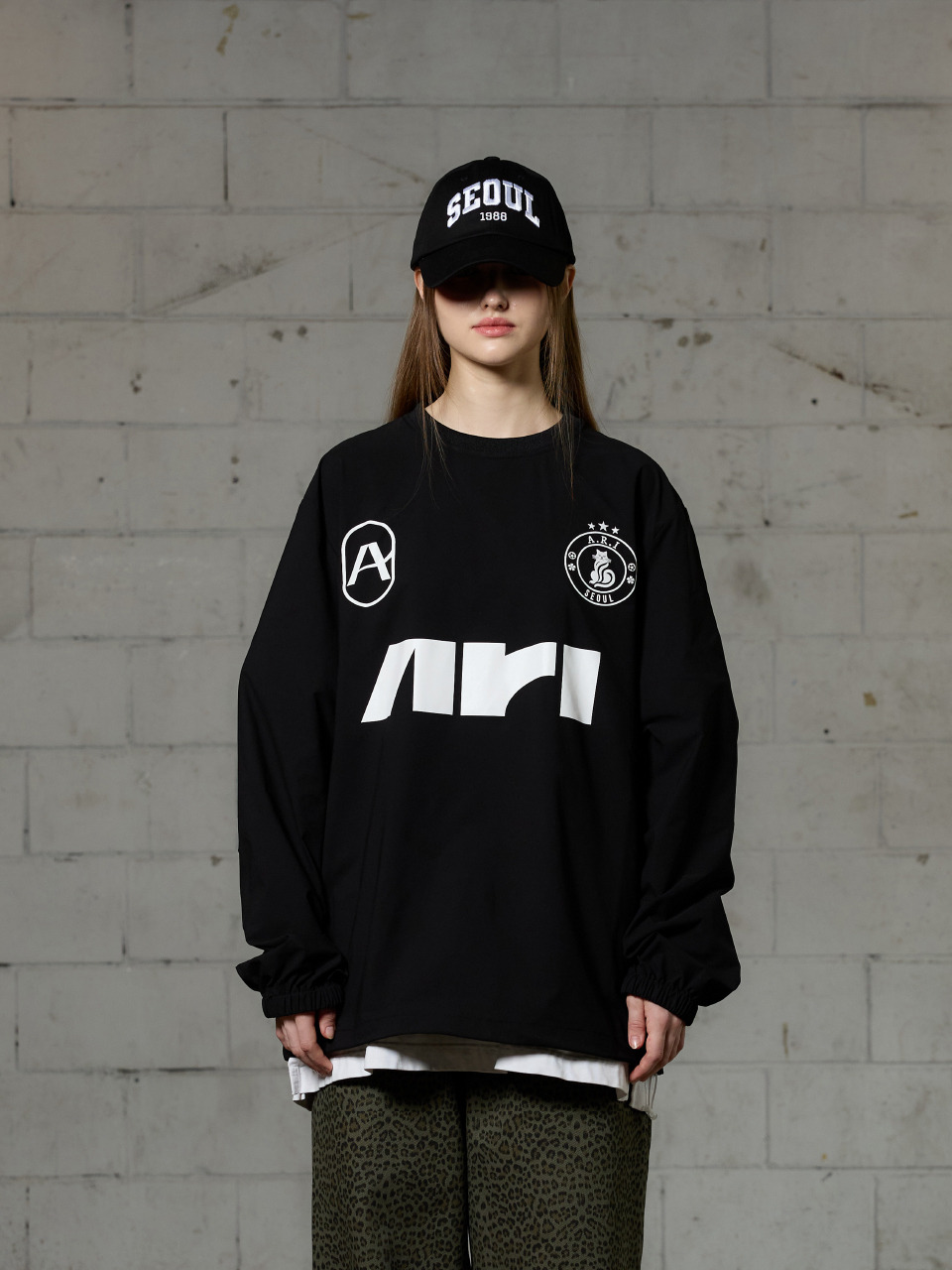 ARI LONG SLEEVE JERSEY T-SHIRT / BLACK - 하고