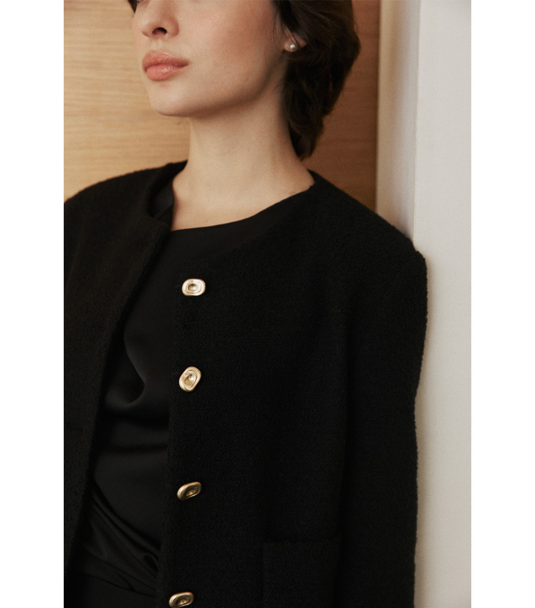 GOLD BUTTON TWEED JACKET_BLACK - 하고(HAGO)