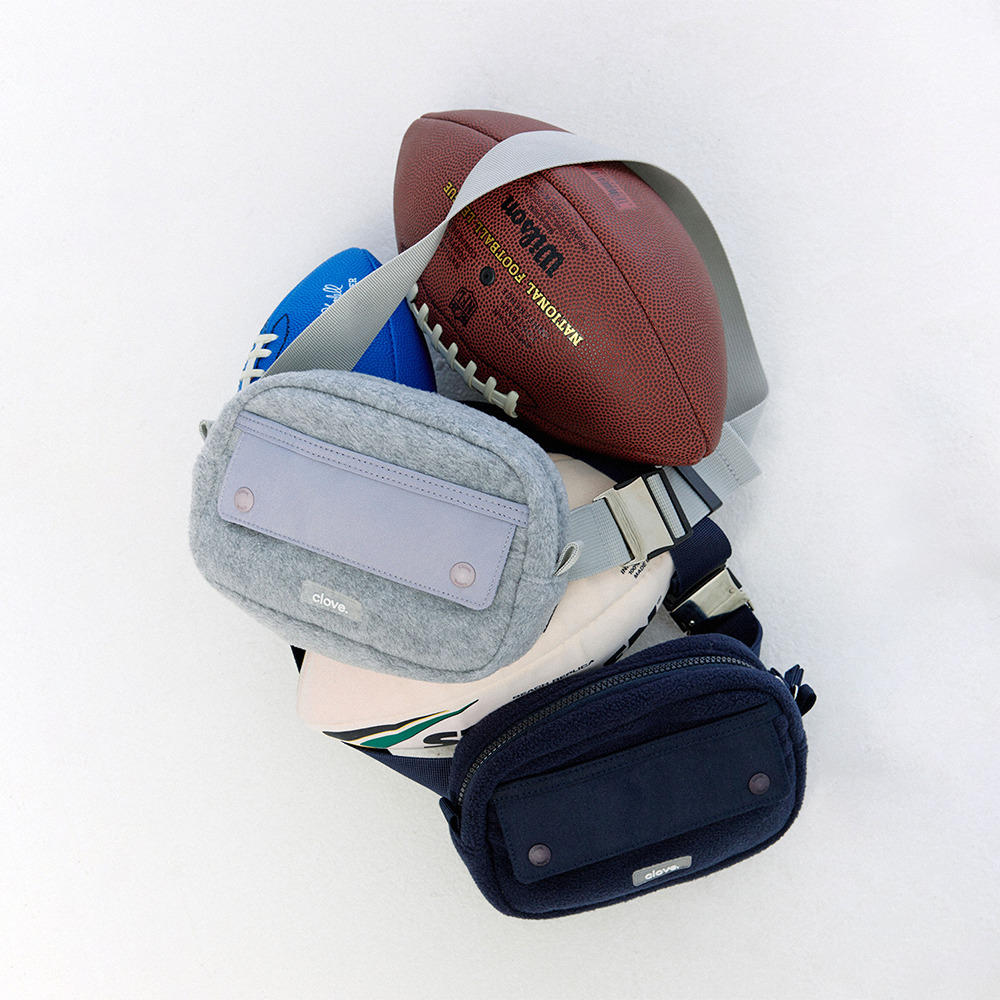 [24FW clove] Fleece Belt Bag (2color) - HAGO(하고)