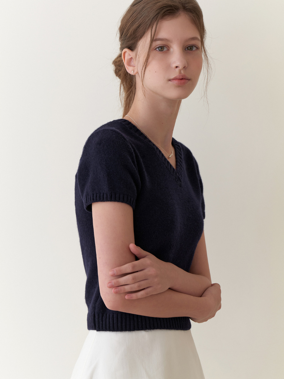 Fav half v knit (navy) - 하고(HAGO)