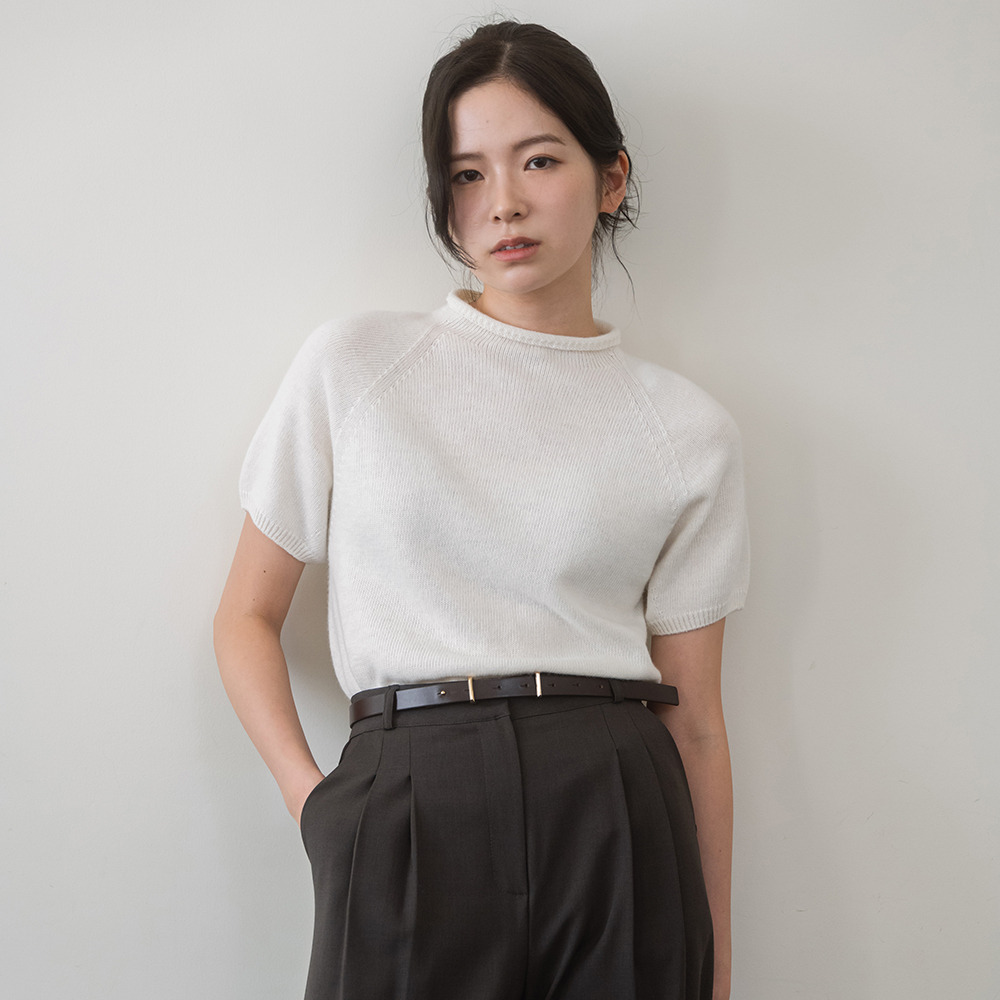 Half Neck Wool Knit - Ivory - 하고(HAGO)