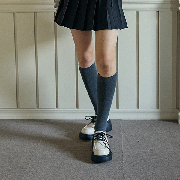 [2EA 1SET] BASIC KNEE HIGH SOCKS_CHARCOAL - 하고