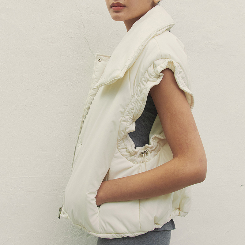 STRING SHIRRING PADDING VEST IVORY MBDFPD001IV - 하고(HAGO)
