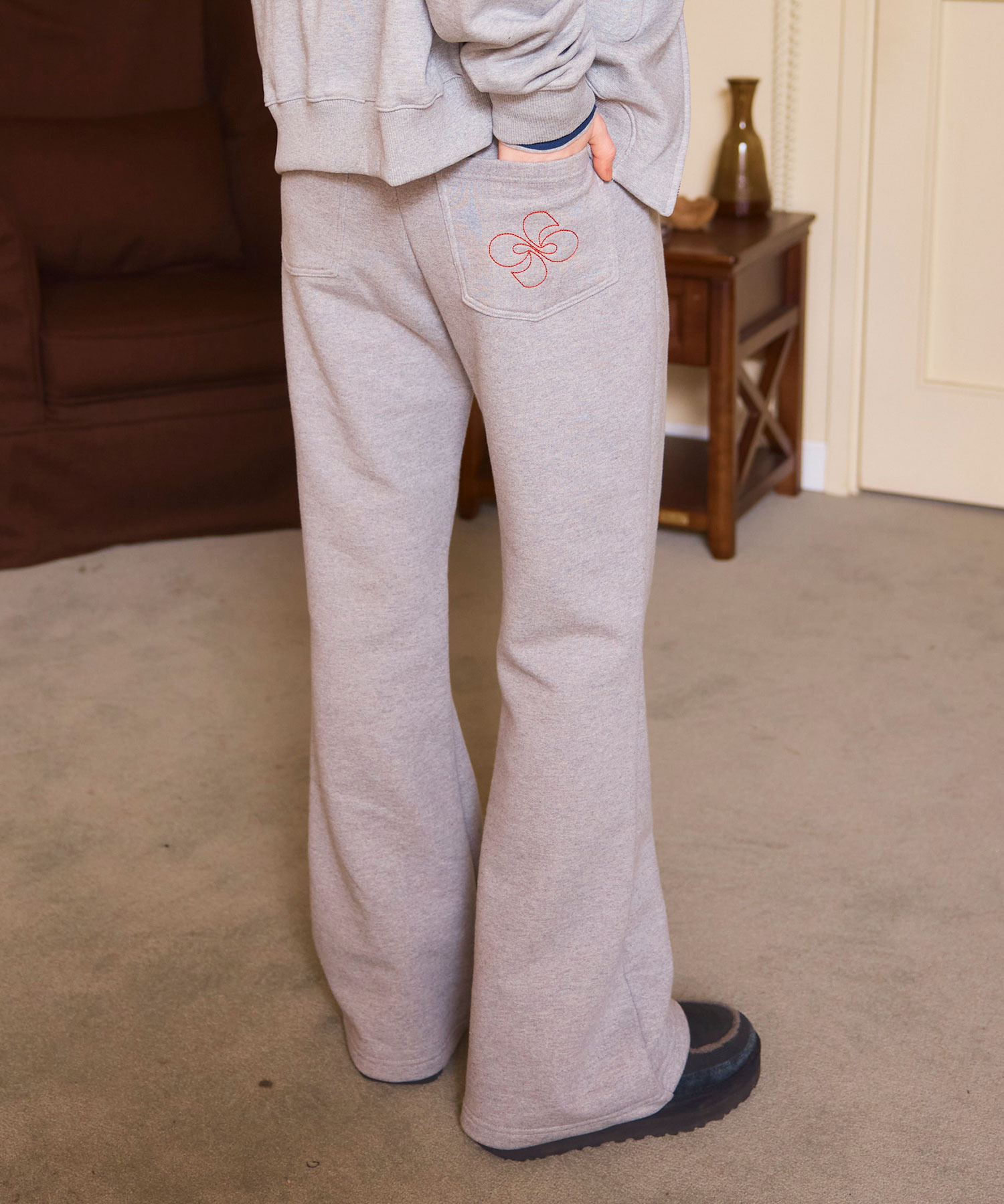 [25%쿠폰]BOOT-CUT SWEAT PANTS / melange grey - 하고(HAGO)