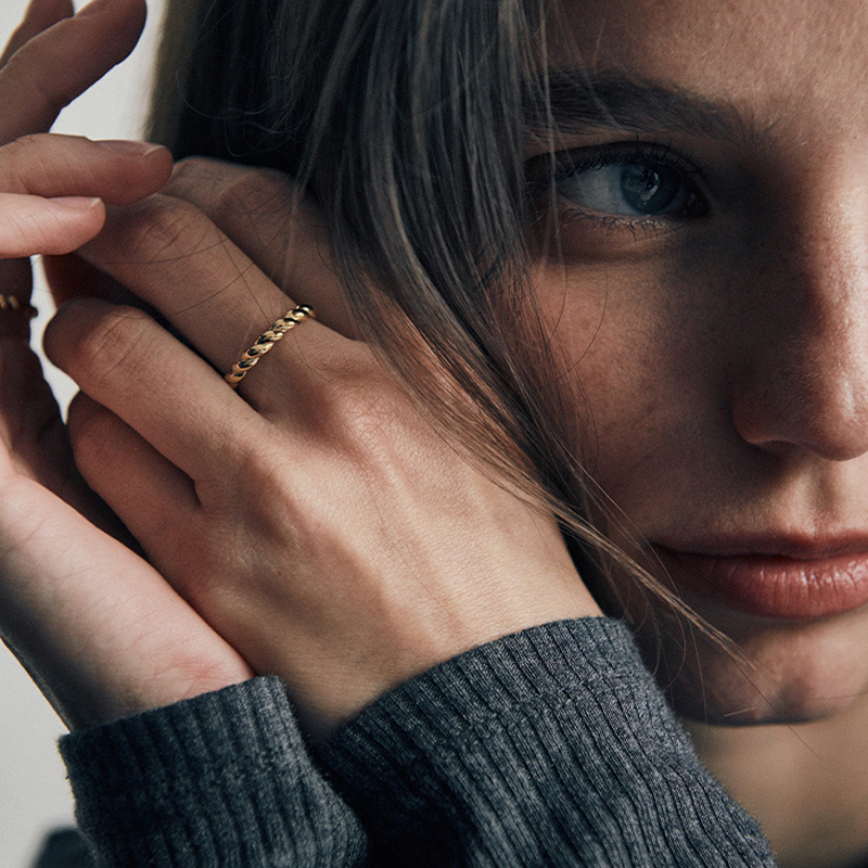 Cinq.silver.213 / epais bout ring (gold) - 하고(HAGO)