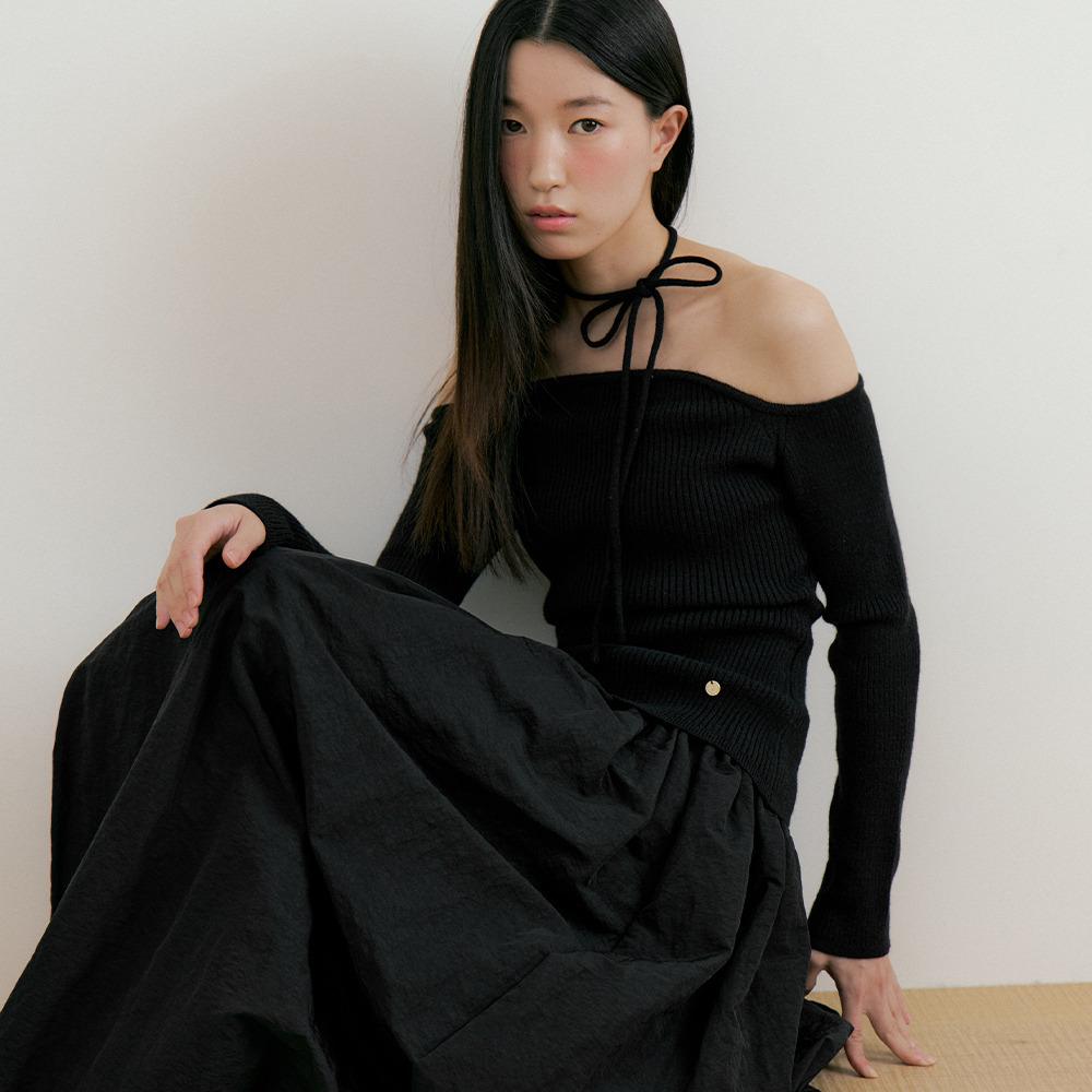 Wool Upper Strap knit (black) - 하고(HAGO)