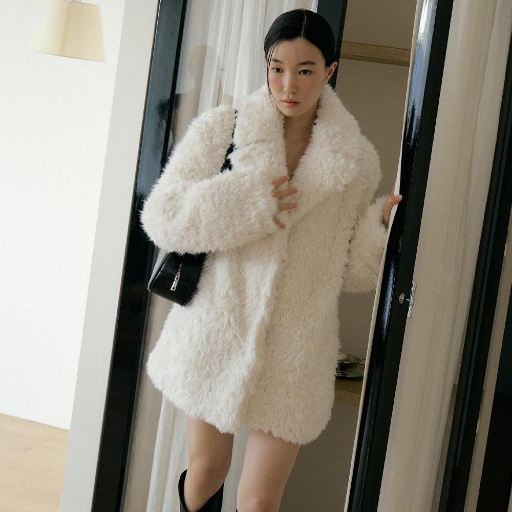 Eco Fur Half Jacket (ivory) - 하고(HAGO)