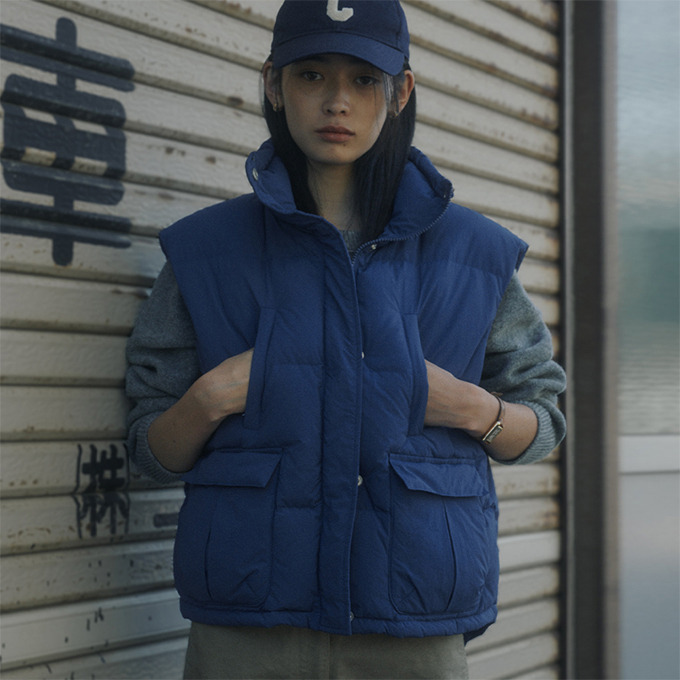 GOOSE POCKET PADDING VEST_BLUE - 하고(HAGO)