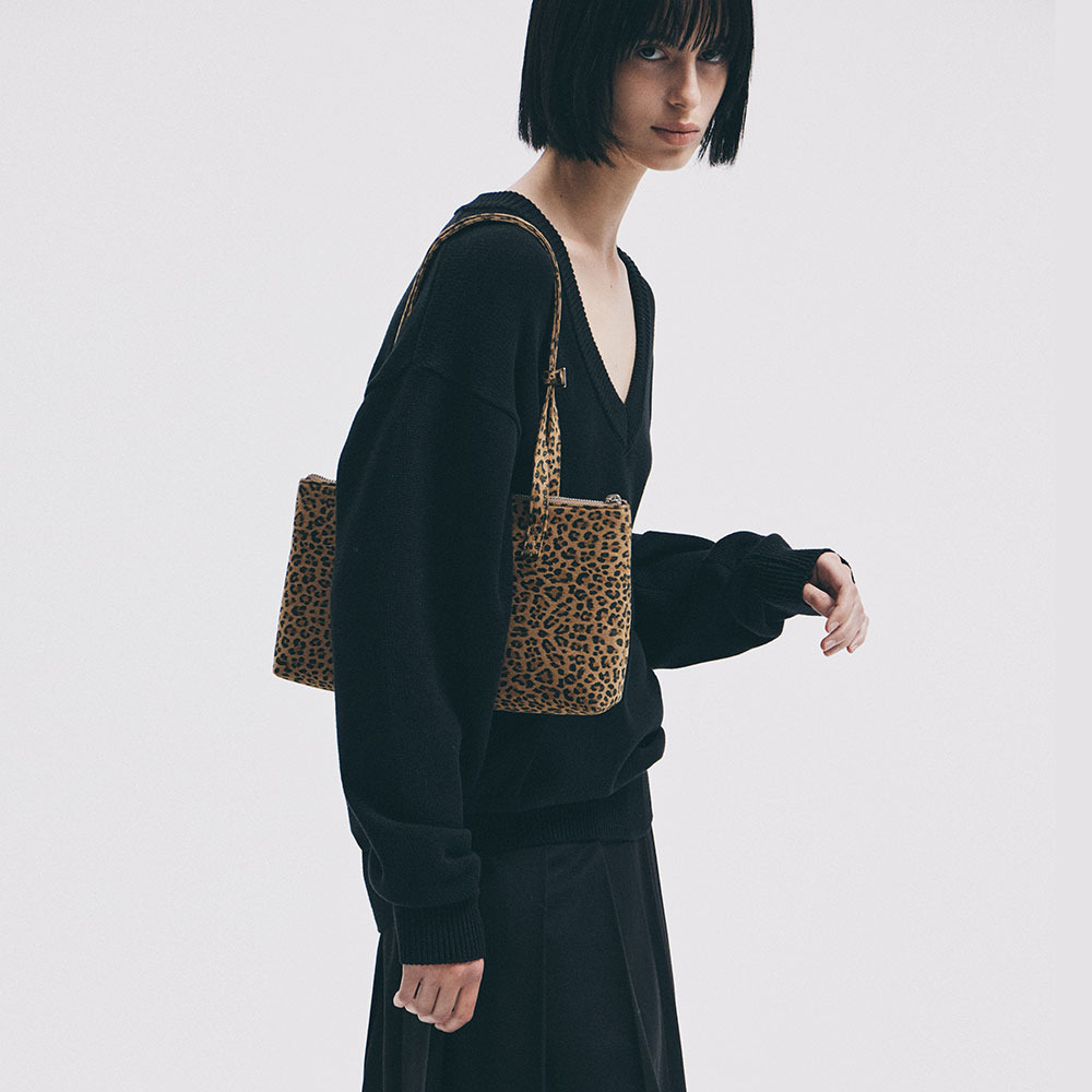 LEOPARD SHOULDER BAG - 하고(HAGO)