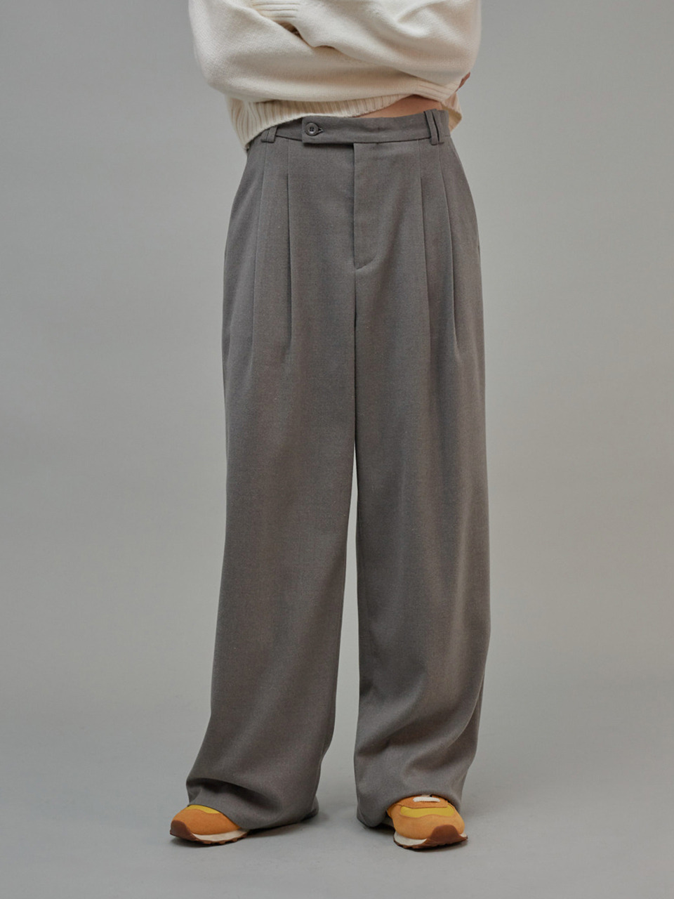 Classic Double-Pleated Slacks Gray - 하고(HAGO)