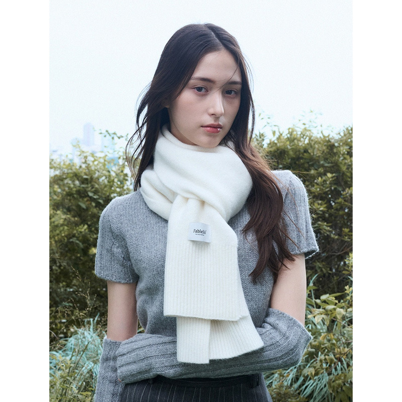 Lavi knit muffler (ivory) - 하고(HAGO)