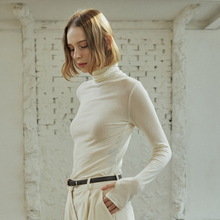 BASIC TURTLENECK T-SHIRT_IVORY - HAGO(하고)