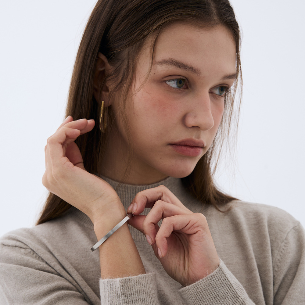 STB 24FW7 - HAGO(하고)