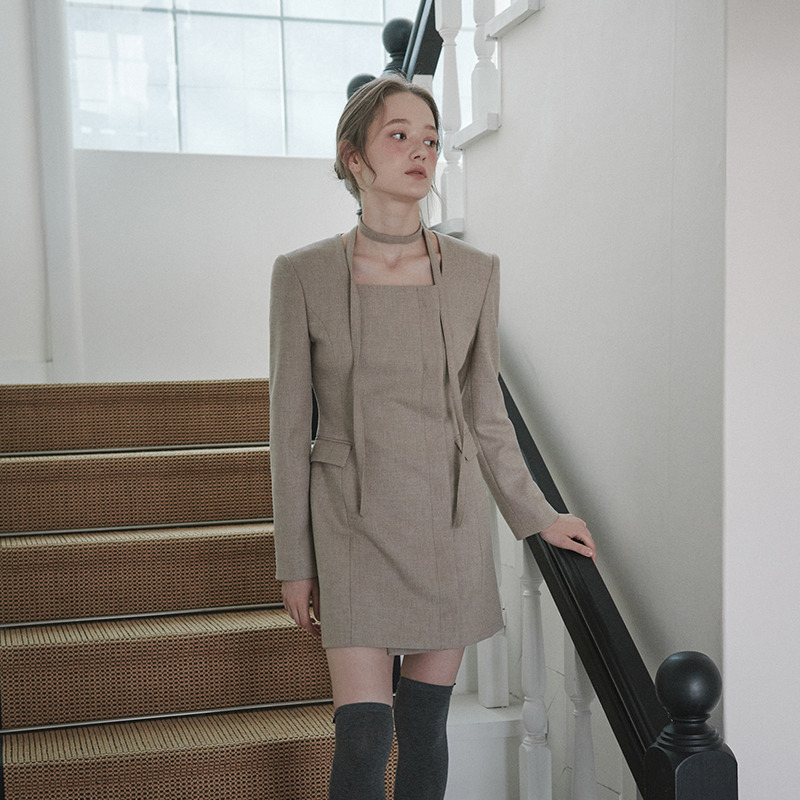 Jenn Square Neck Coat Dress - Beige - 하고(HAGO)
