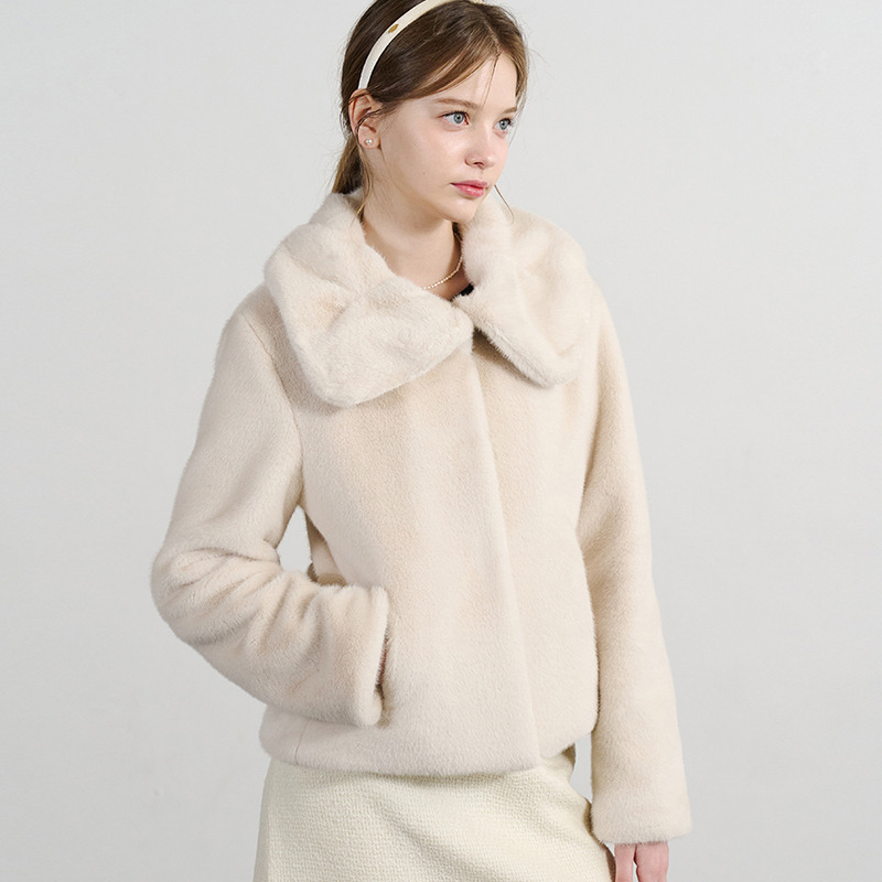 Lautre Ivory Collar Fur Jacket - 하고(HAGO)