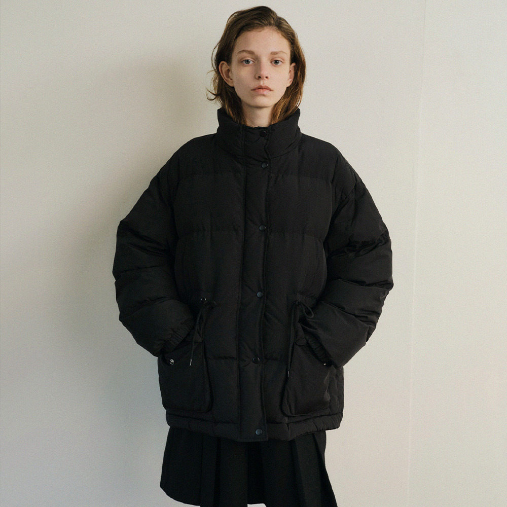 Wales Half Padding Jumper (Black) - 하고(HAGO)