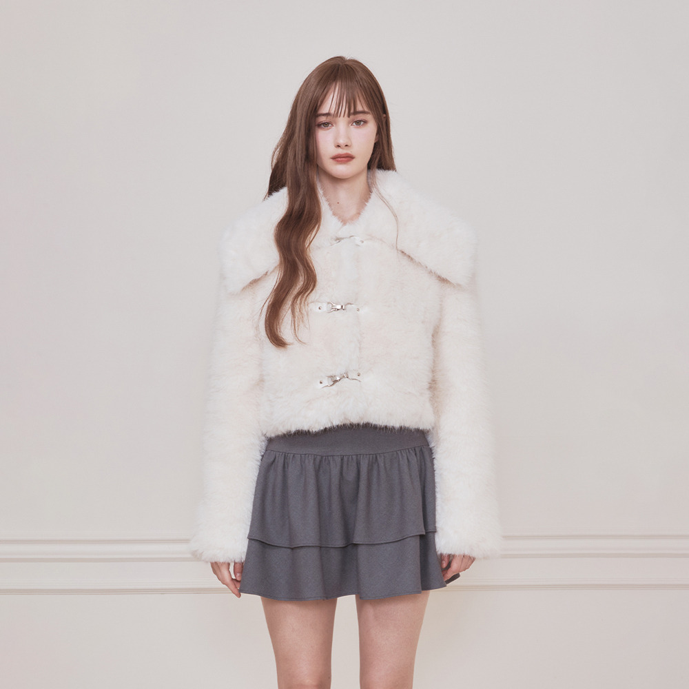 Bebe sailor fur jacket (Ivory) - 하고(HAGO)