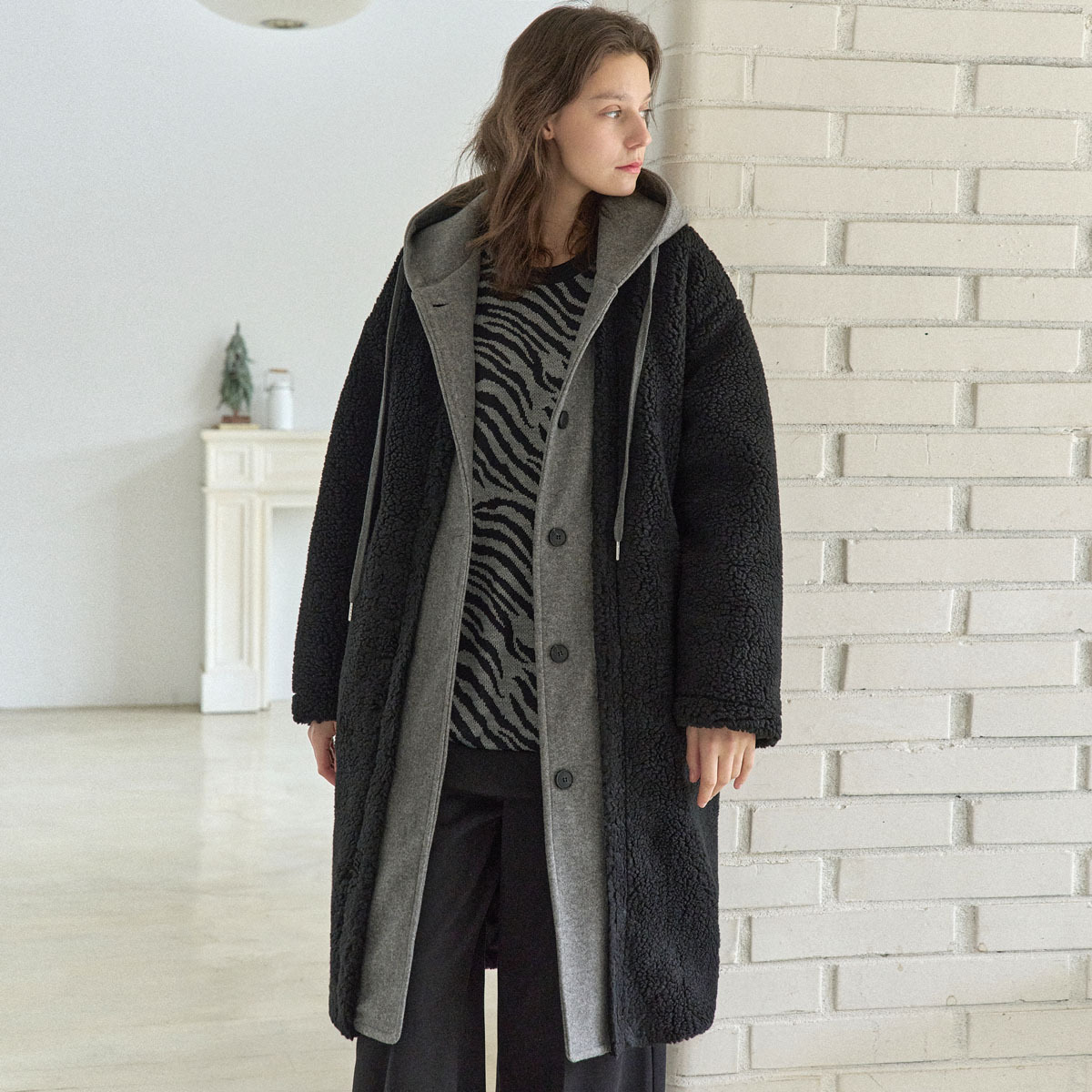 Buckle Padding Hood Long Jumper - BLACK - 하고(HAGO)