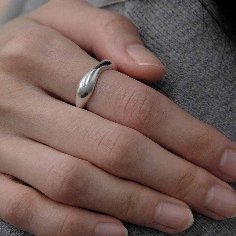 BOLD WAVE RING(SILVER) - 하고(HAGO)